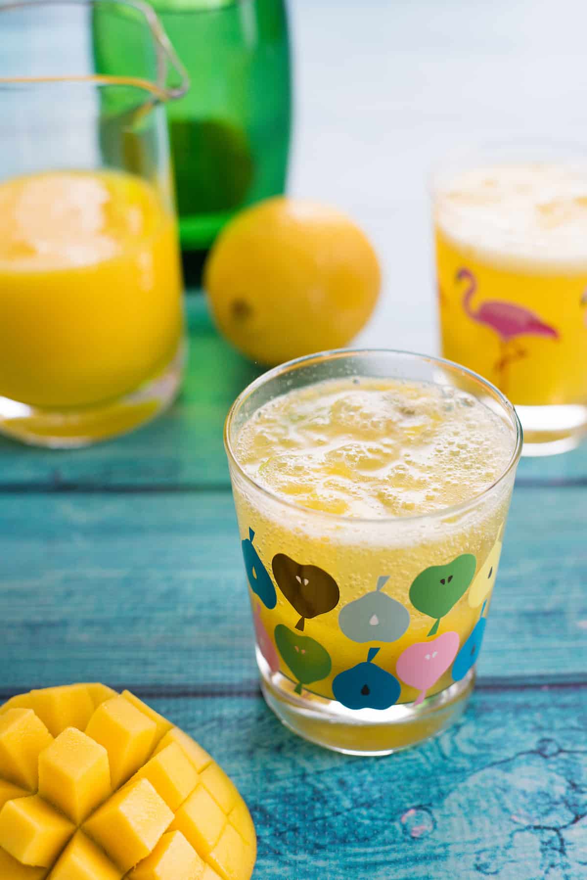 Sparkling Mango Drink - Foxes Love Lemons