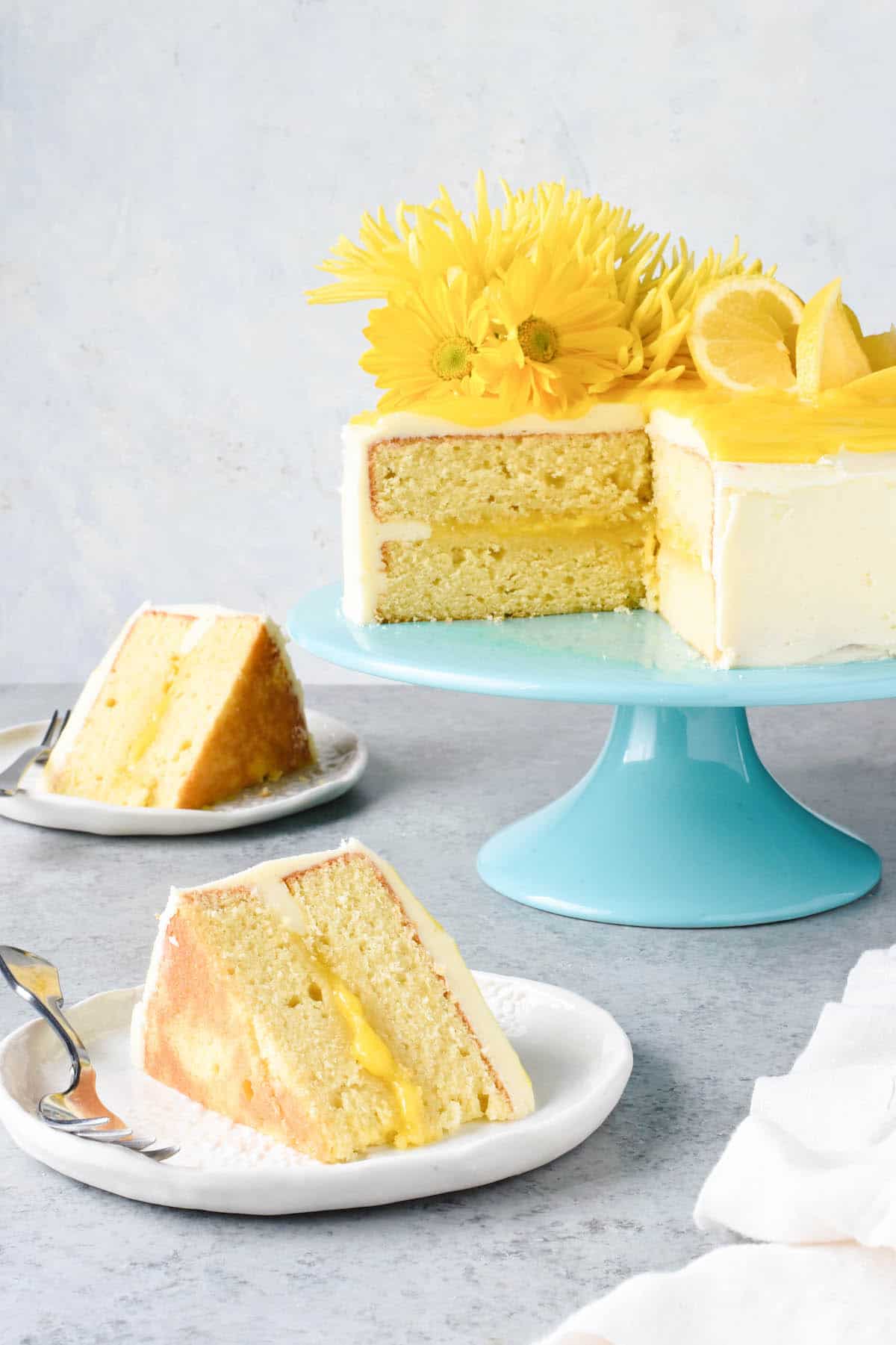 Simple Lemon Curd Cake - Foxes Love Lemons