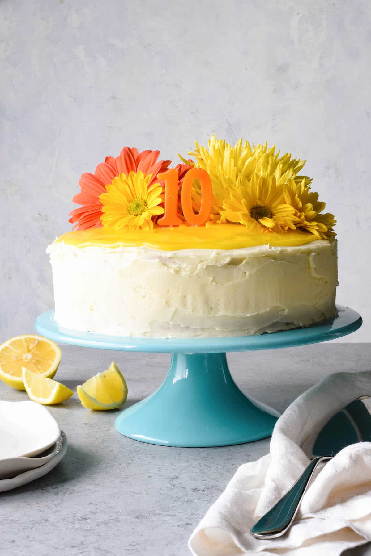 Simple Lemon Curd Cake - Foxes Love Lemons