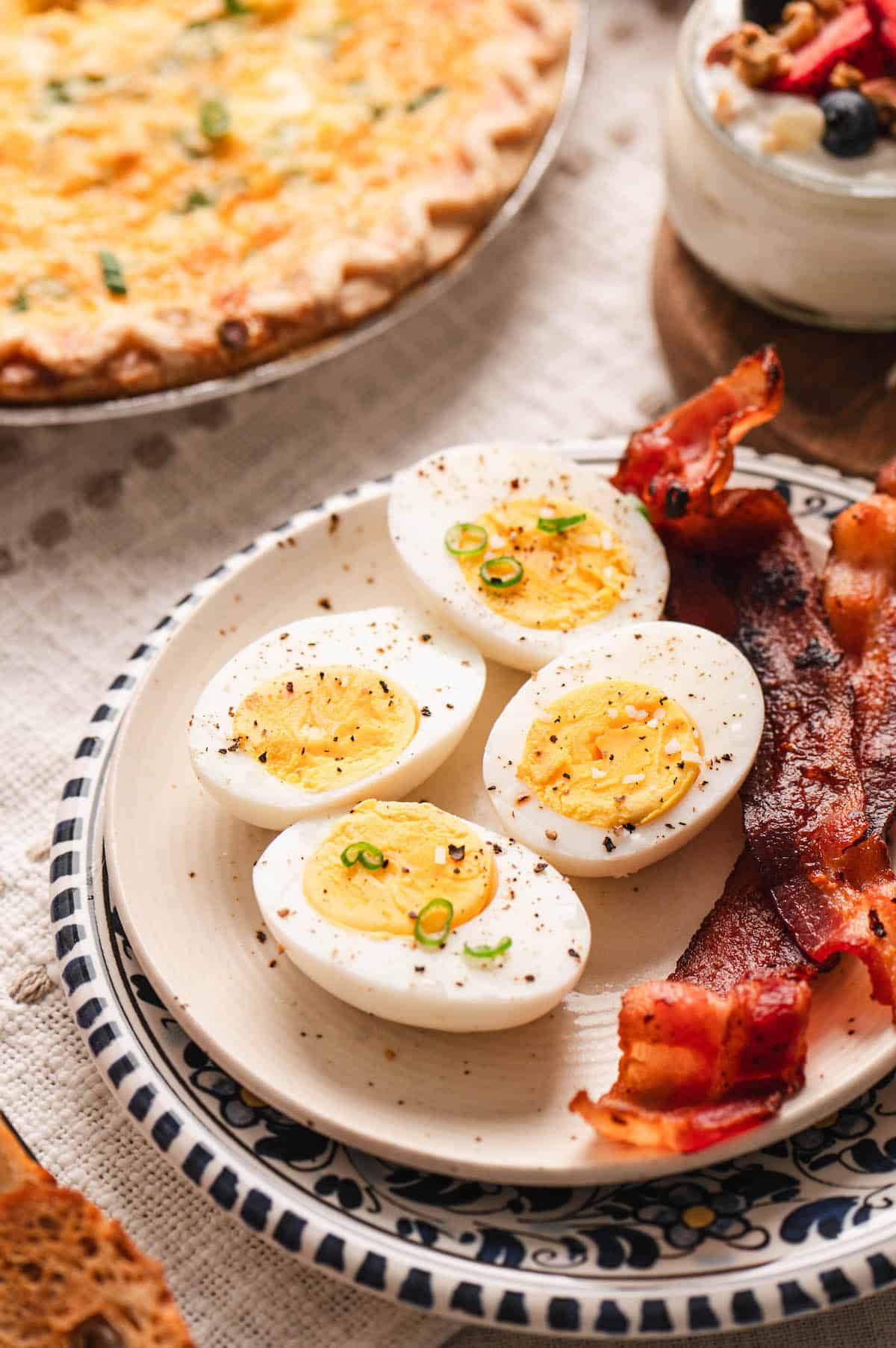 The Best Food Brunch Ideas for a Crowd - Foxes Love Lemons