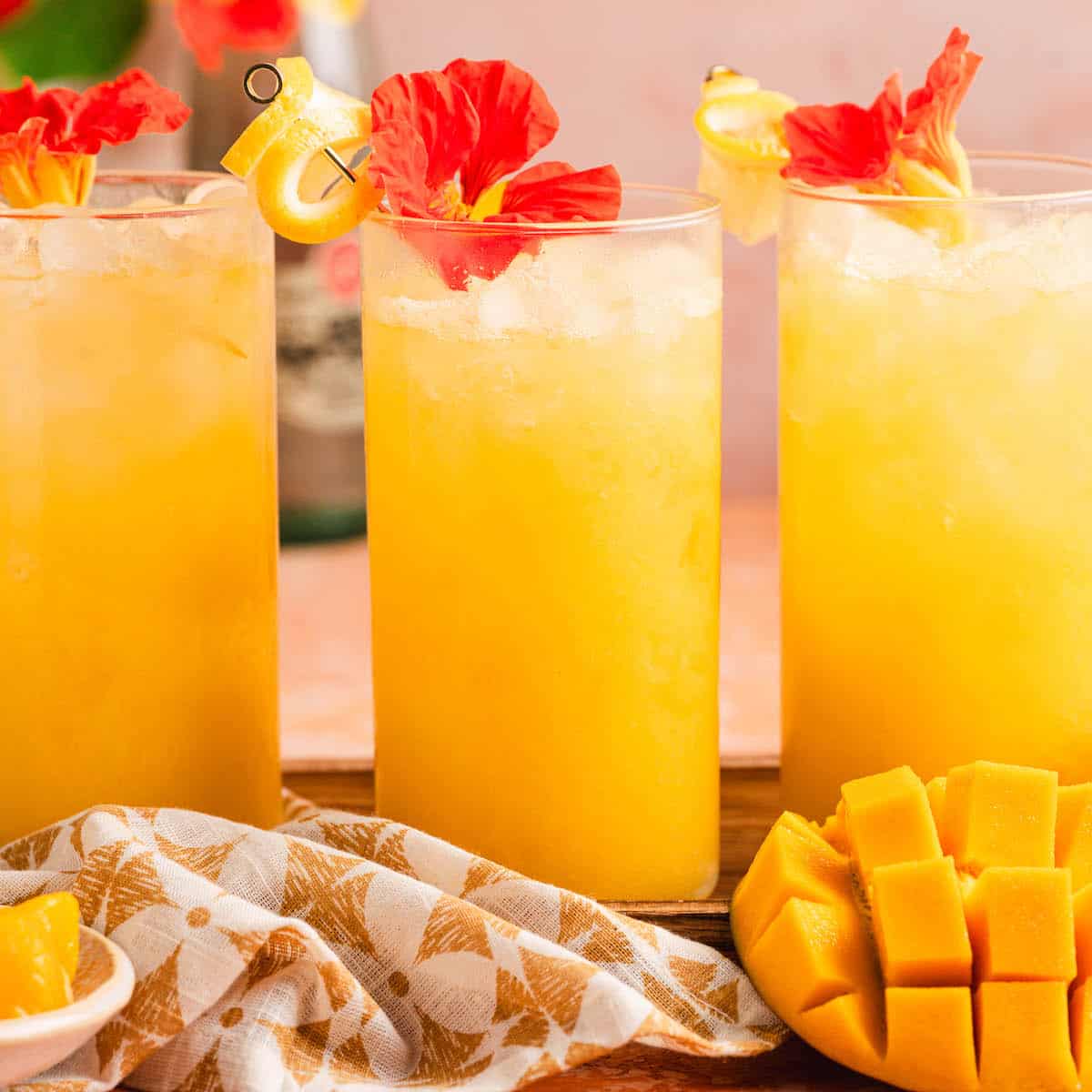 How To Make Mango Lemonade - Foxes Love Lemons