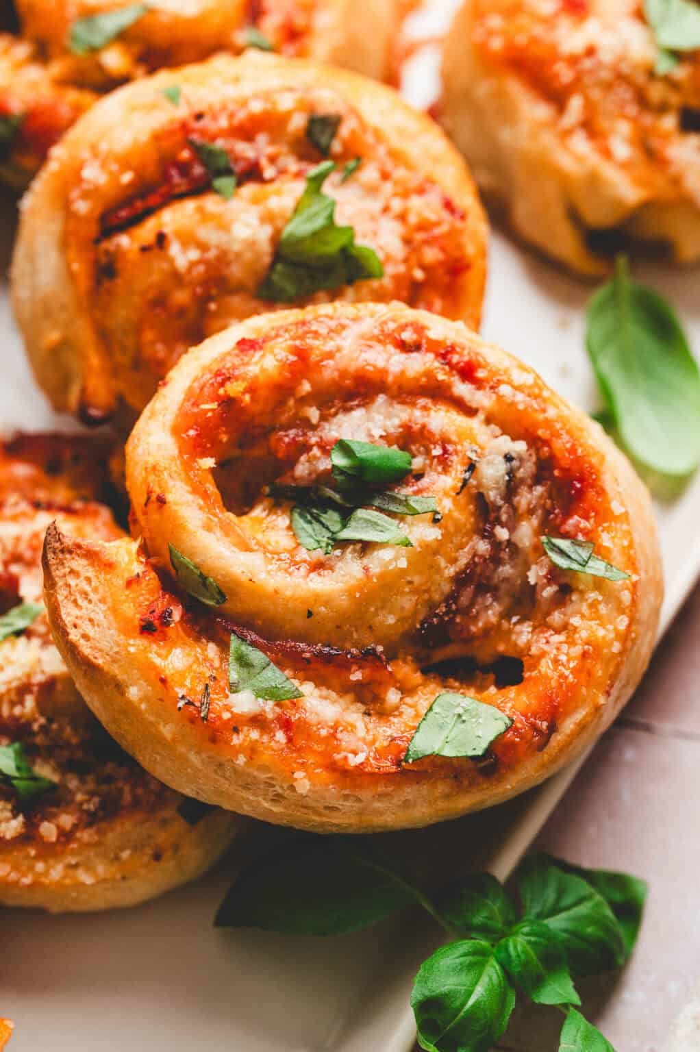 Pepperoni Pizza Pinwheels [Easy Party Favorite] - Foxes Love Lemons